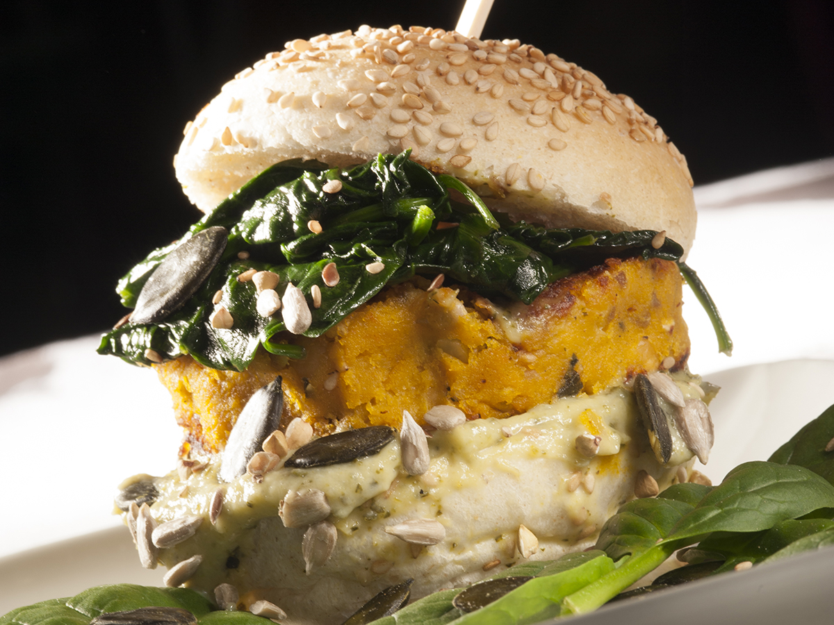 Hamburger vegano: ingredienti e ricetta di Renato Bosco