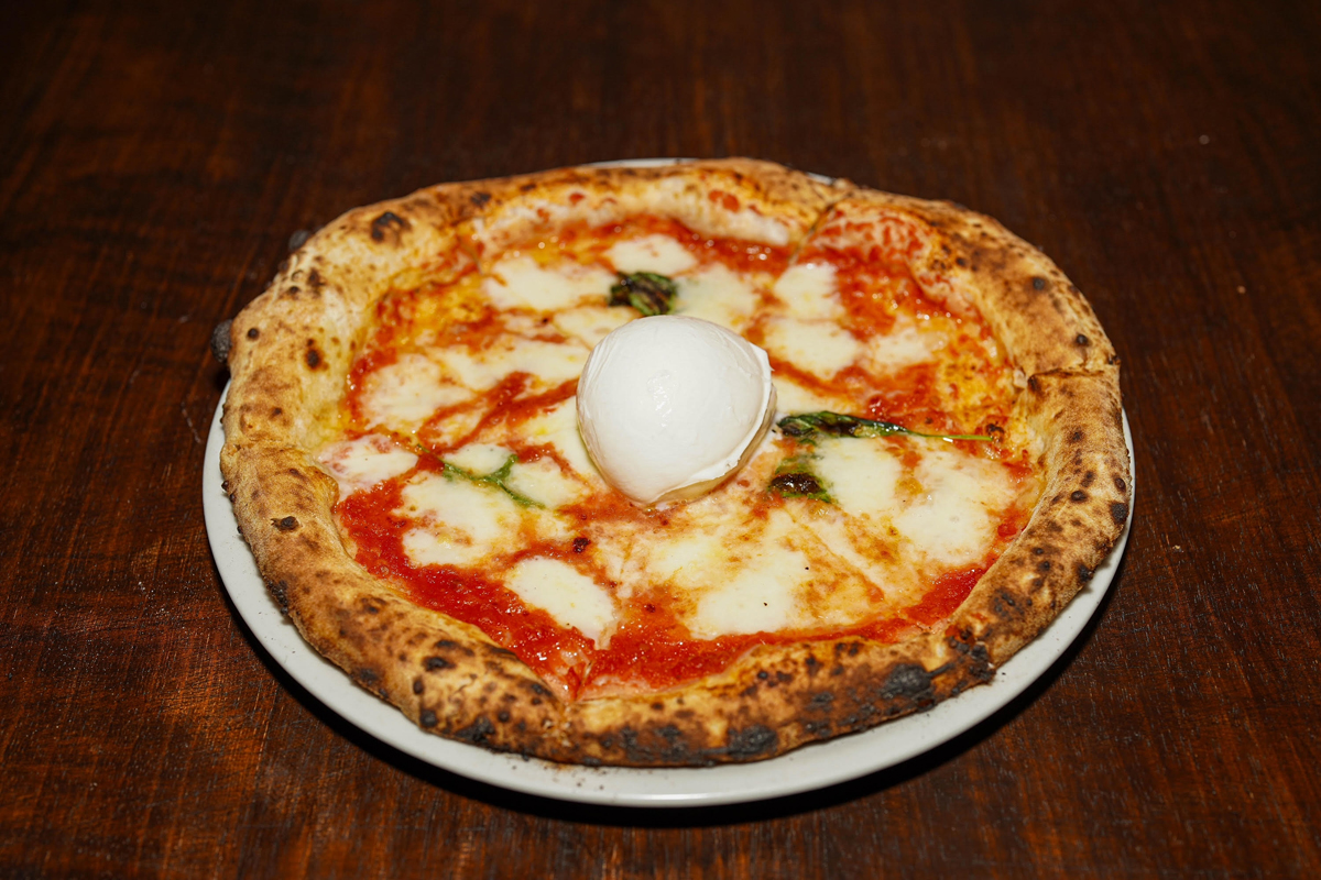 A Lamezia Terme la pizza di Henry Morgan conquista tutti